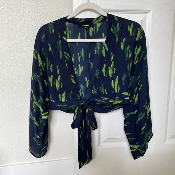 Olivaceous | Tops | Olivaceous Cactus Crop Top | Poshmark